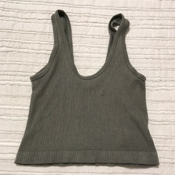 Urban Outfitters | Tops | Out From Under Seamless Ribbed Crop Top ...